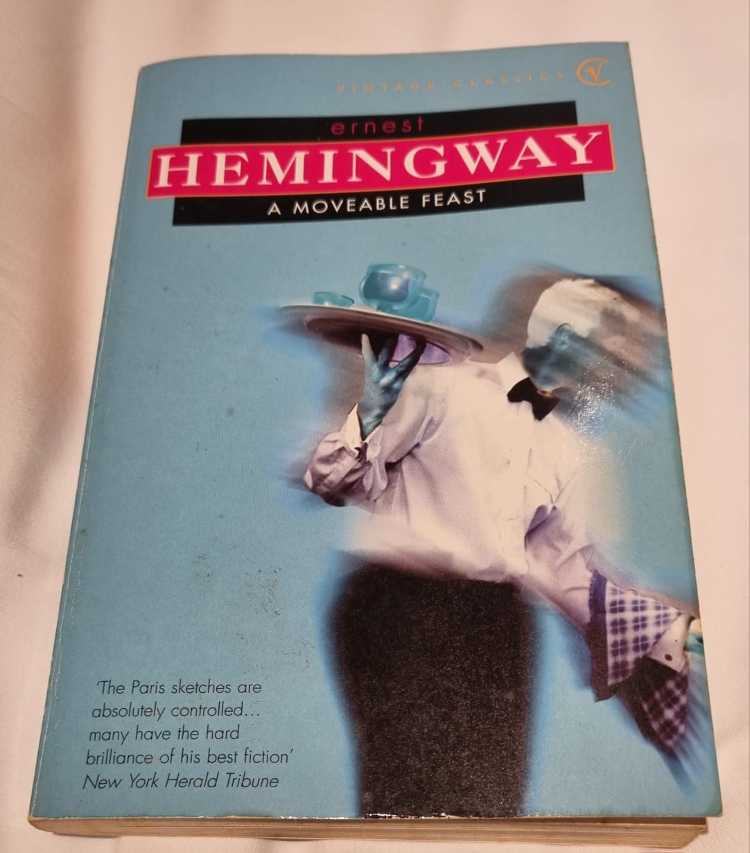 Hemingway's A Moveable Feast - The Old Pond | Book Reviews